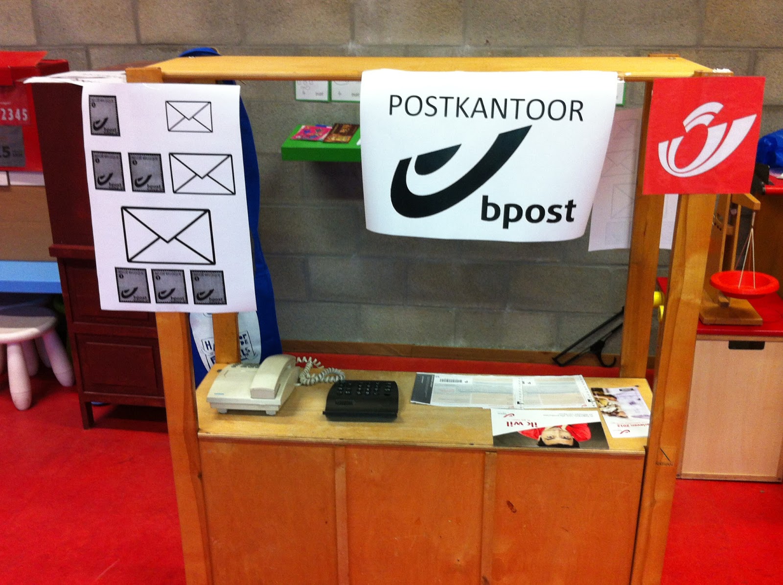 De kleuterklas van juf Hanne: Week 16 : De post(bode)